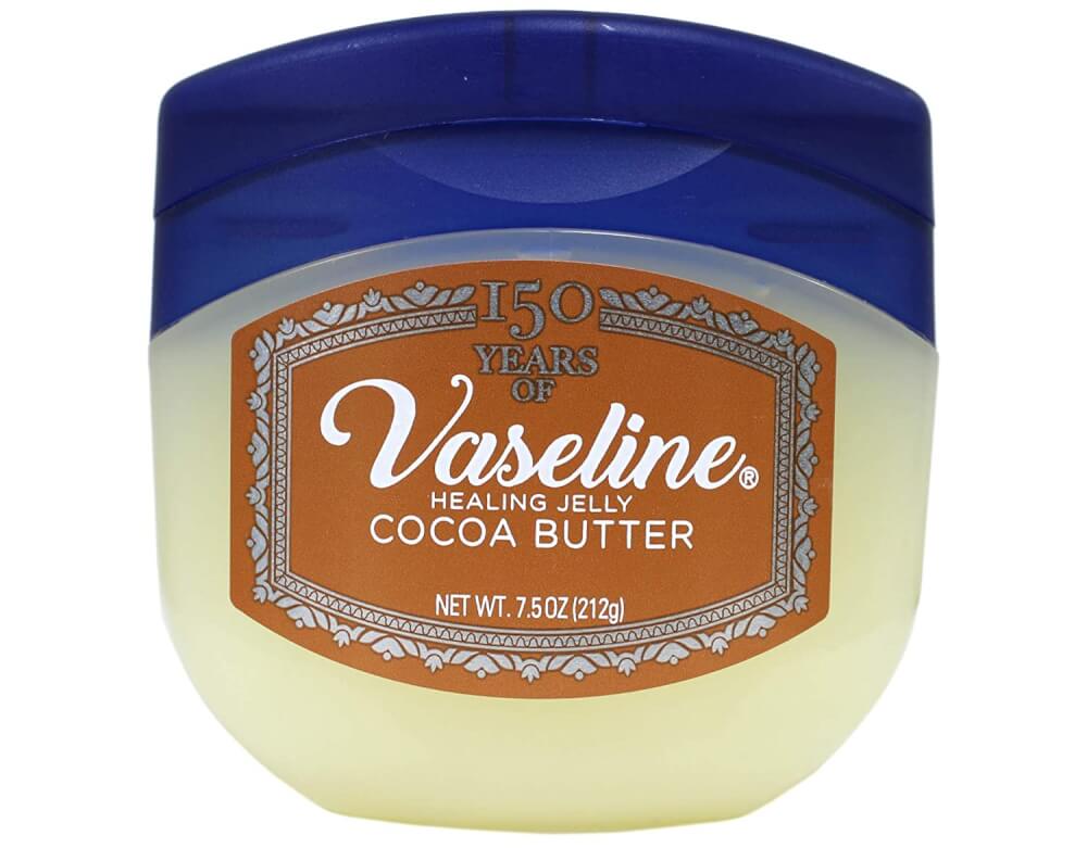 150 χρόνια Vaseline και το γιορτάζει με νέα σειρά φροντίδας ...