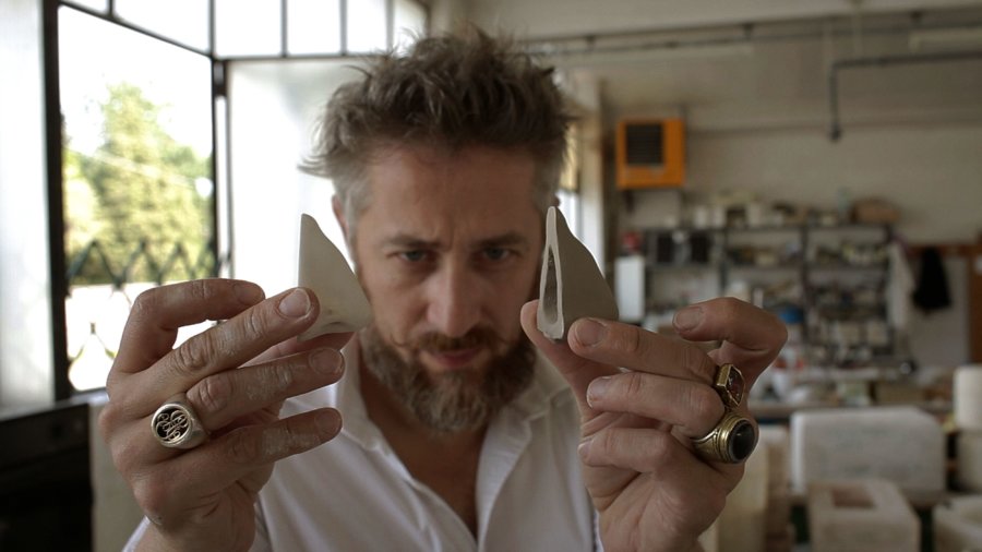 ALESSANDRO GUALTIERI – NASOMATTO: Η προκλητική “μύτη” της niche ...