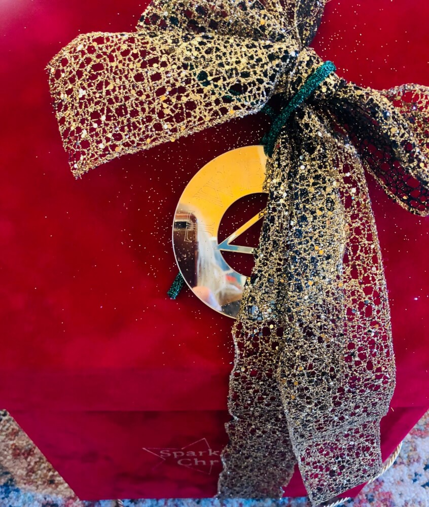 Uni (Santa ) Lever και αυτές τις γιορτες! - BeautyBlog.gr & more