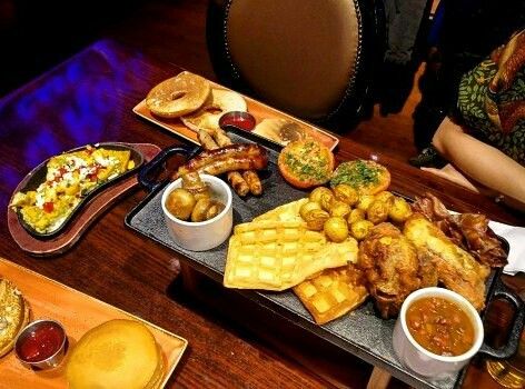 Hard Rock Café: Sunday Brunch! - BeautyBlog.gr & more